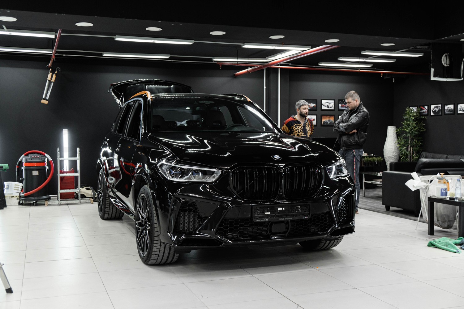 BMW X5 ppf - bmw x5 wrap - Carengineering Dubai